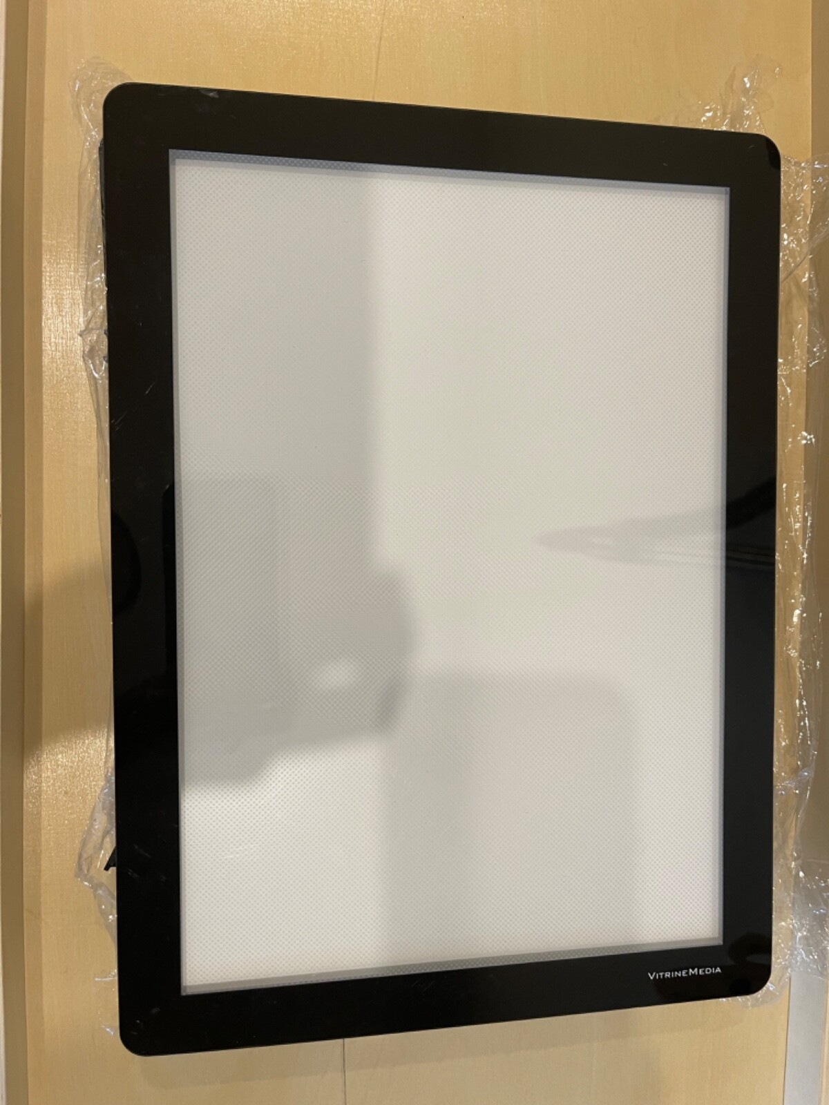 VitrineMedia LED Backlight Window Display for Real Estate Marketing 3 ...