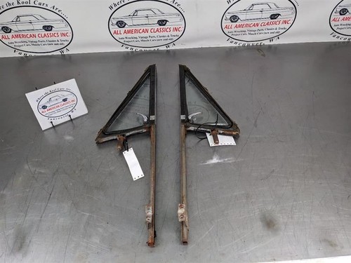 1967-72 Chevy Truck / Suburban Front Door Vent Glass Window Pair LH/RH ...