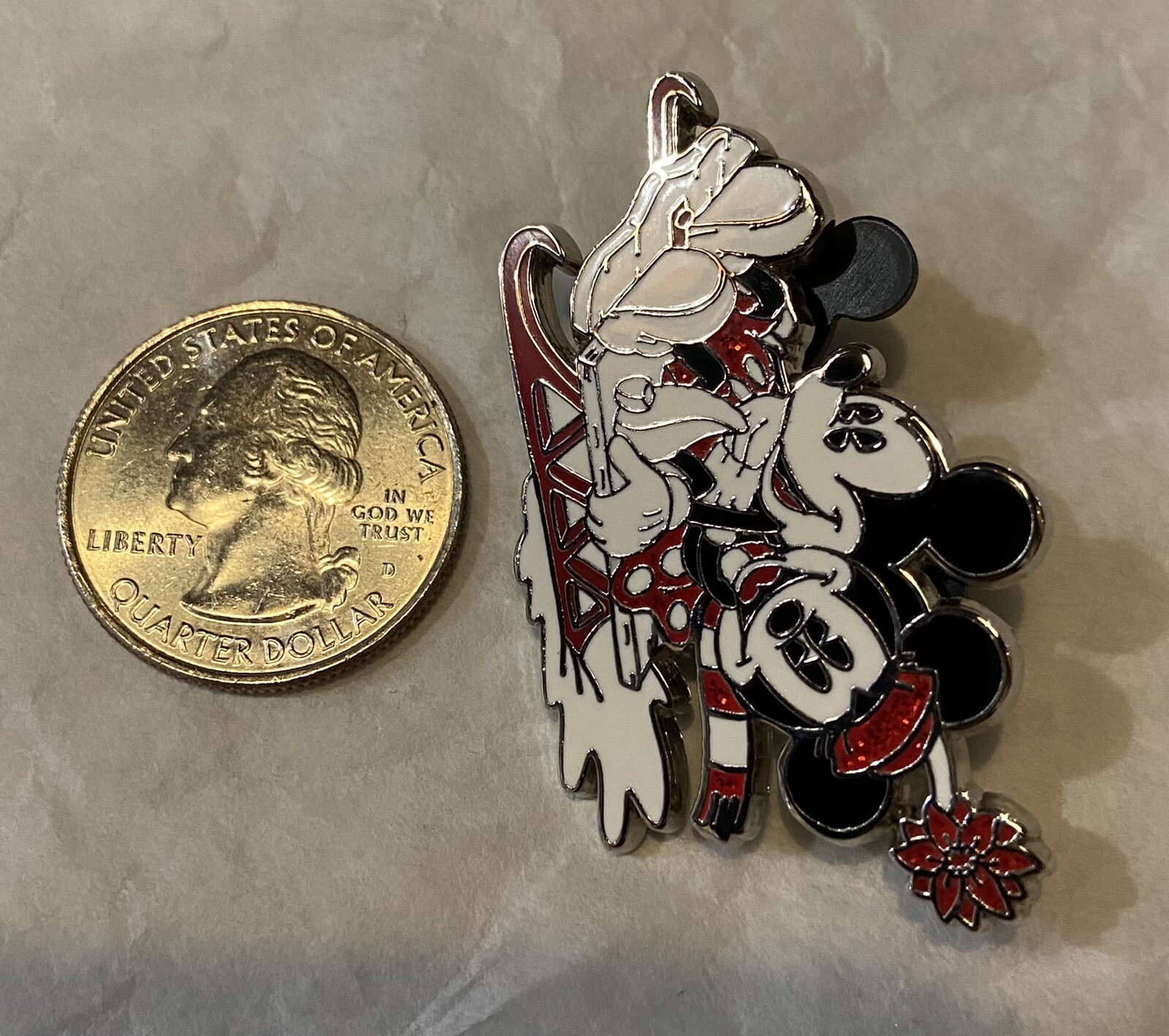 Disney Mickey & Minnie Mouse on Sled Sledding 2012 Christmas Holiday ...