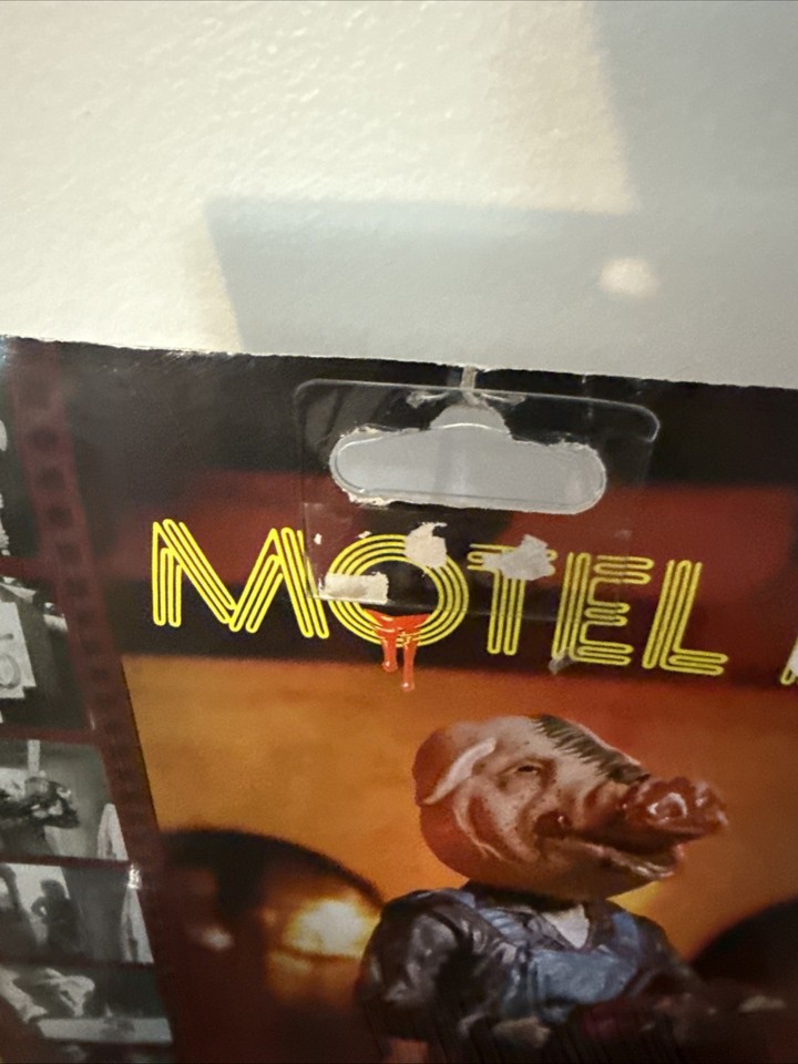 Motel Hell Farmer Vincent 8" Figure Scream Greats Trick or Treat ...