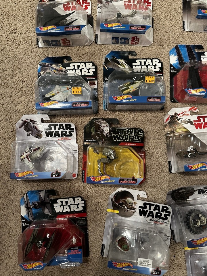 Huge Lot Star Wars Hot Wheels - 33 In Total - Rogue One, Rebels ...