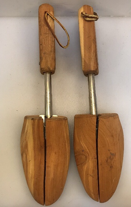 Chernin Shoes Chicago IL Shoe Trees Tree Stretcher Wood Metal Men Sz 4 ...
