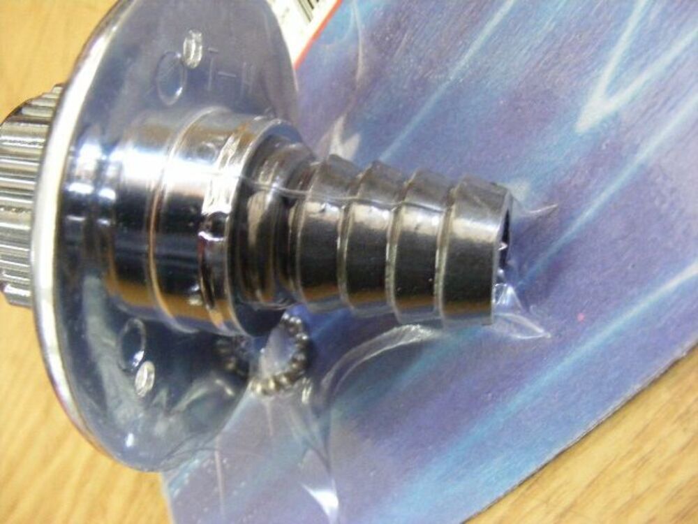 T-H Marine WD-1CP-DP Washdown Hose Fitting Chrome Cover W/Out Valve ...