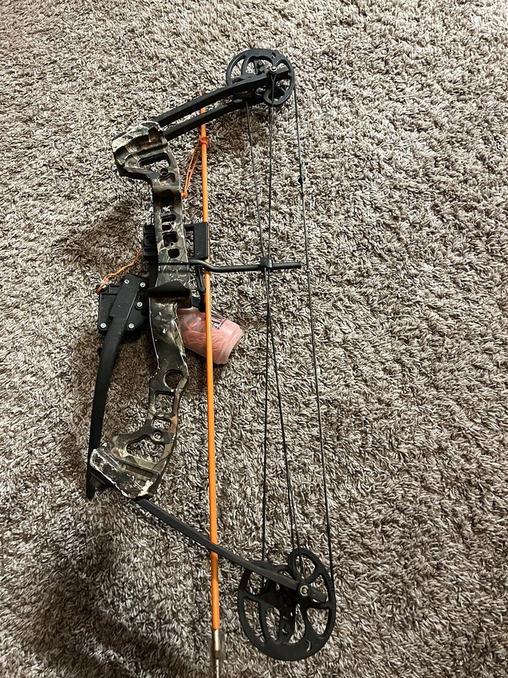 Barnett Vortex Compound Fishing Bow with AMS RetrieverPro Bowfishing ...