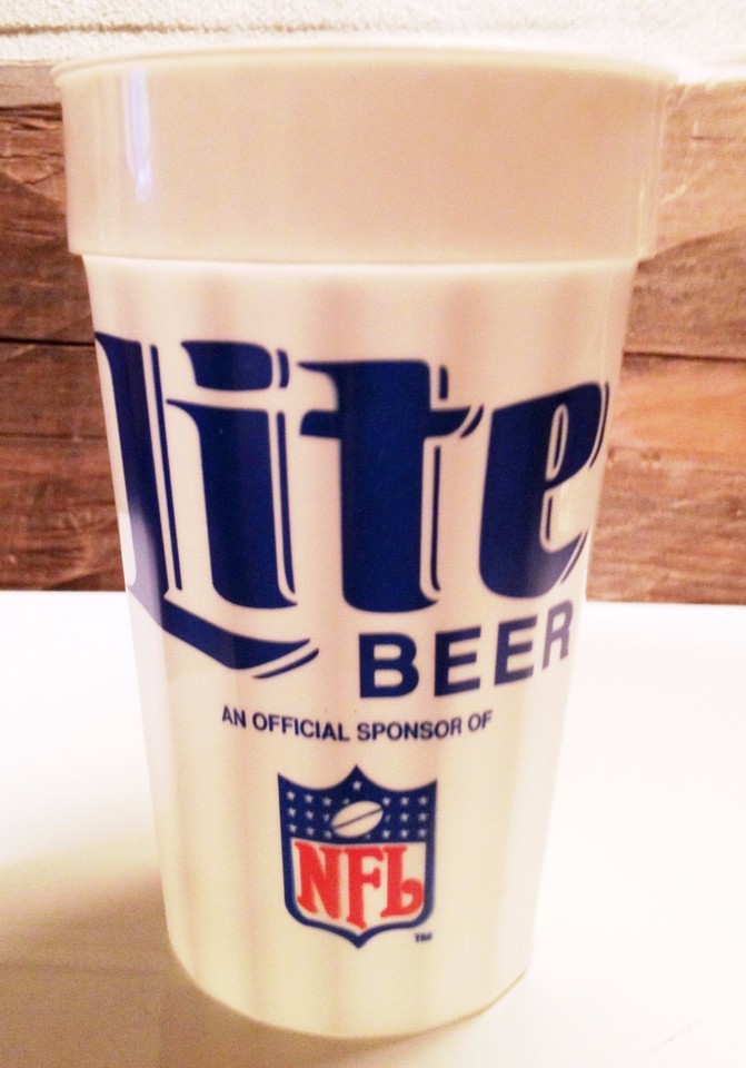 CINCINNATI BENGALS LITE BEER NFL PLAYER OF THE YEAR CUP 16OZ. | eBay