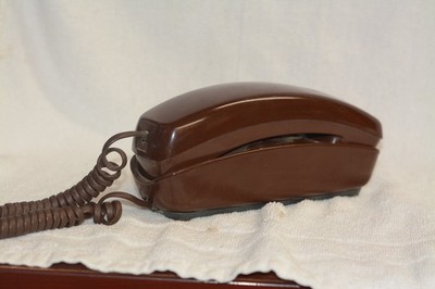 Telephones General. Vintage WE Bell System Trimline Push Button Phone ...