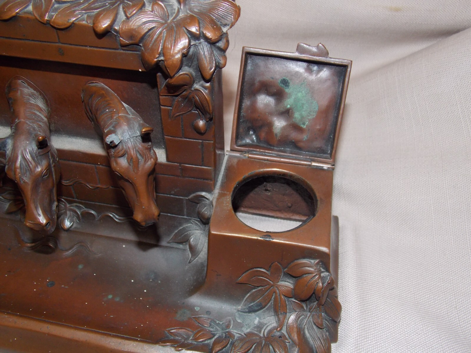 Antique Bronze 3 Horses at Stable Feeding Trough Inkwell Art Nouveau ...