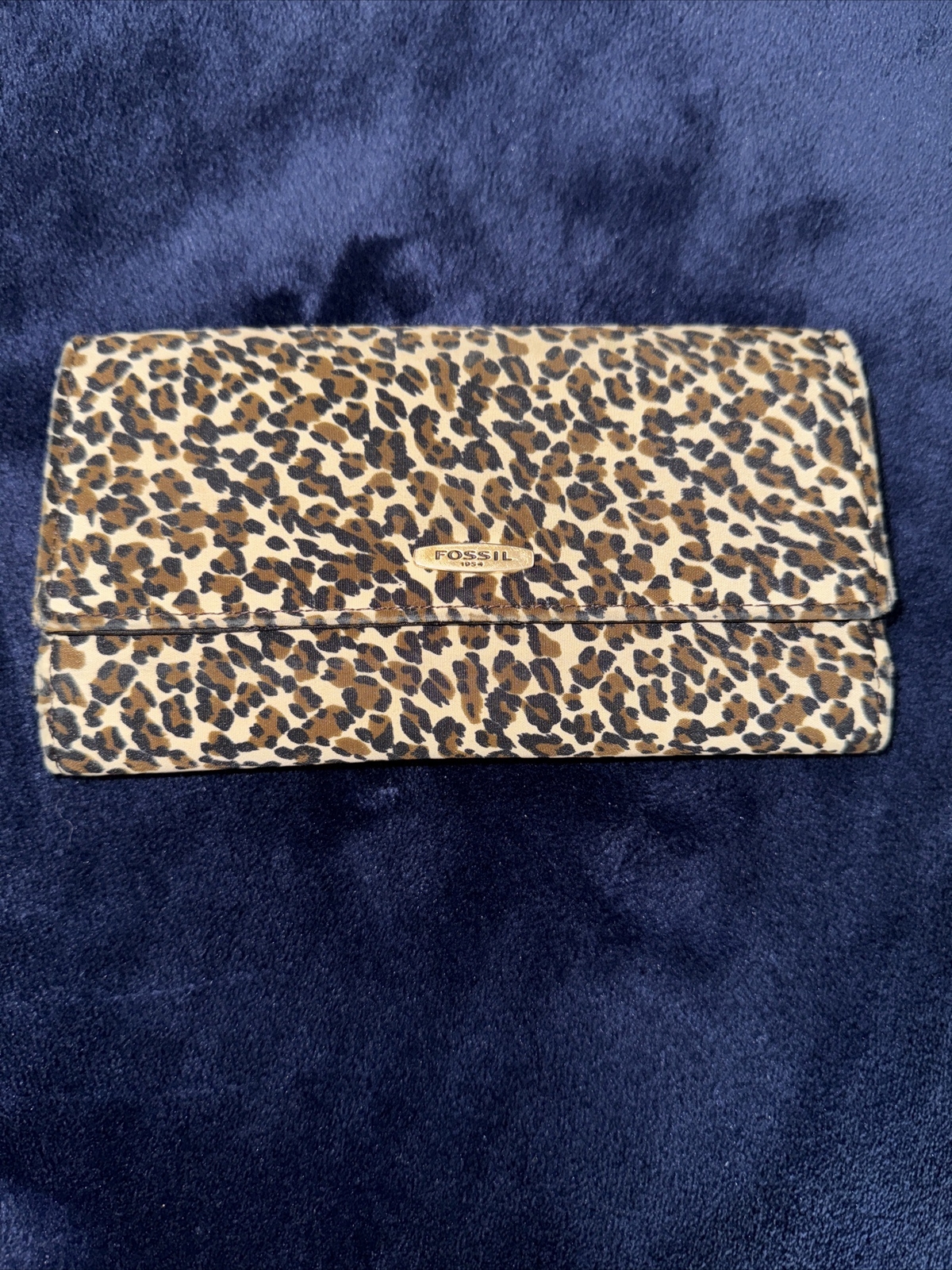Fossil Cheetah Nylon Vintage Wallet | eBay