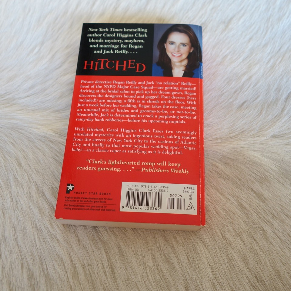 CAROL HIGGINS CLARK Hitched 2006 Mystery Novel Mystery Book Adult ...