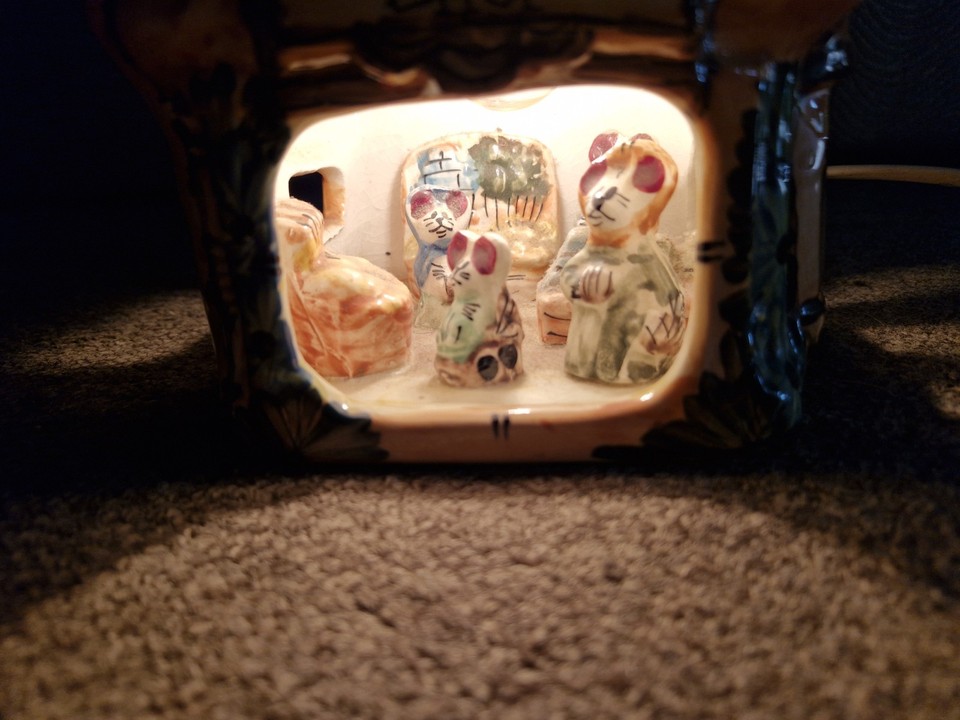 Vintage Derek Fowler Village Shop Night Light Table Lamp Mice Ceramic ...