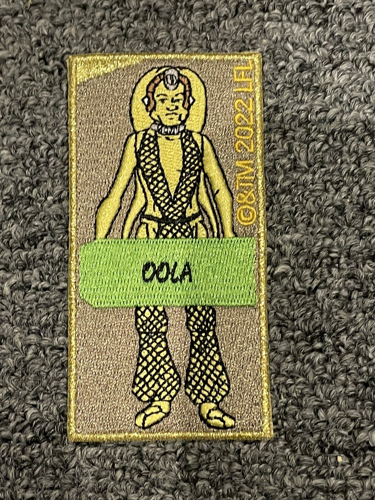 Star Wars Celebration Anaheim 2022 Gold Darth Vader Puzzle Patch Oola ...