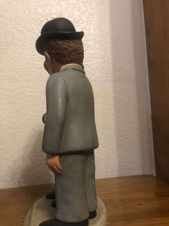 Vintage CPP Pinkerton Partners Cop Detective Chalkware Statue Figure ...