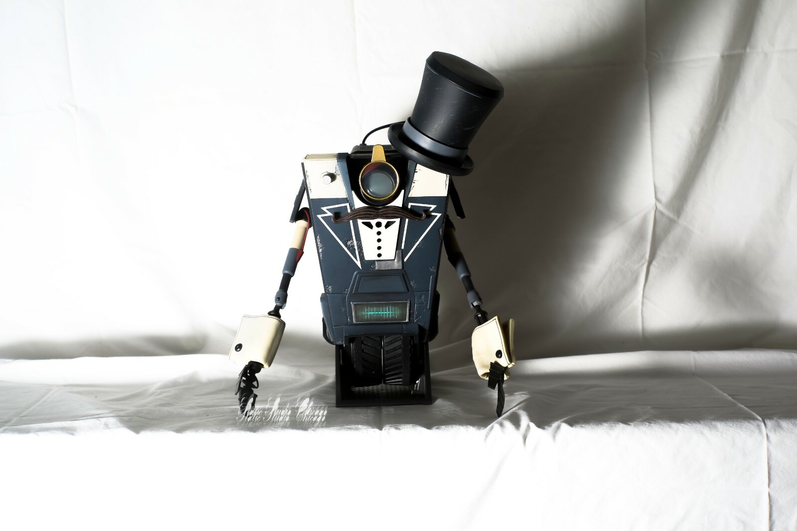 Borderlands The Handsome Collection Gentleman Claptrap in a Box Edition ...