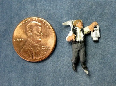 Gandy Dancers HO Scale Metal Painted Figure, Man with Lantern & Pick ...