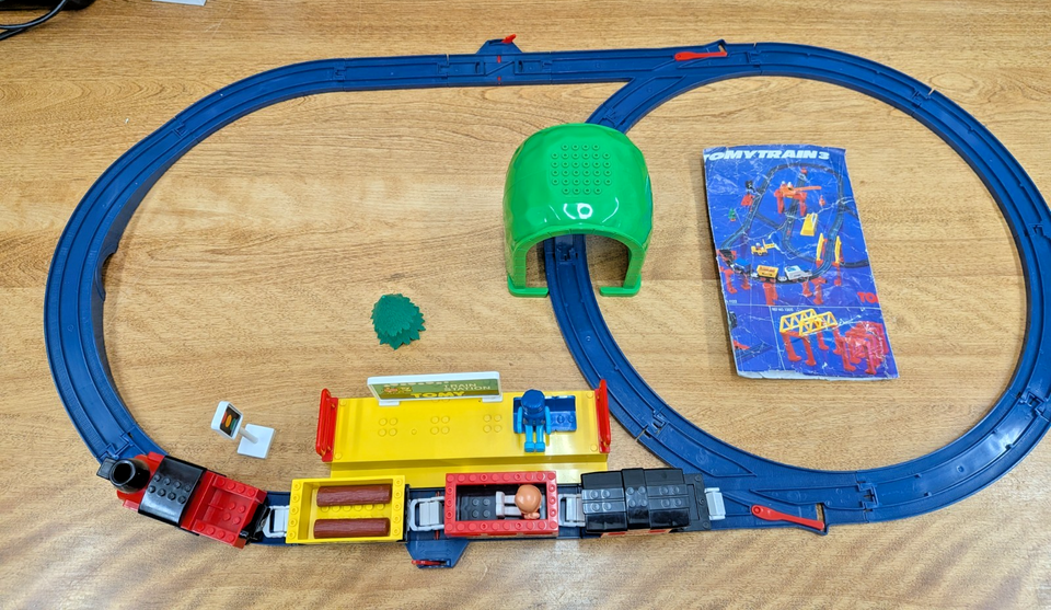 HTF Vintage 80s TOMY TRAIN 1 Starter Train Set 1988 - Works! Read ...