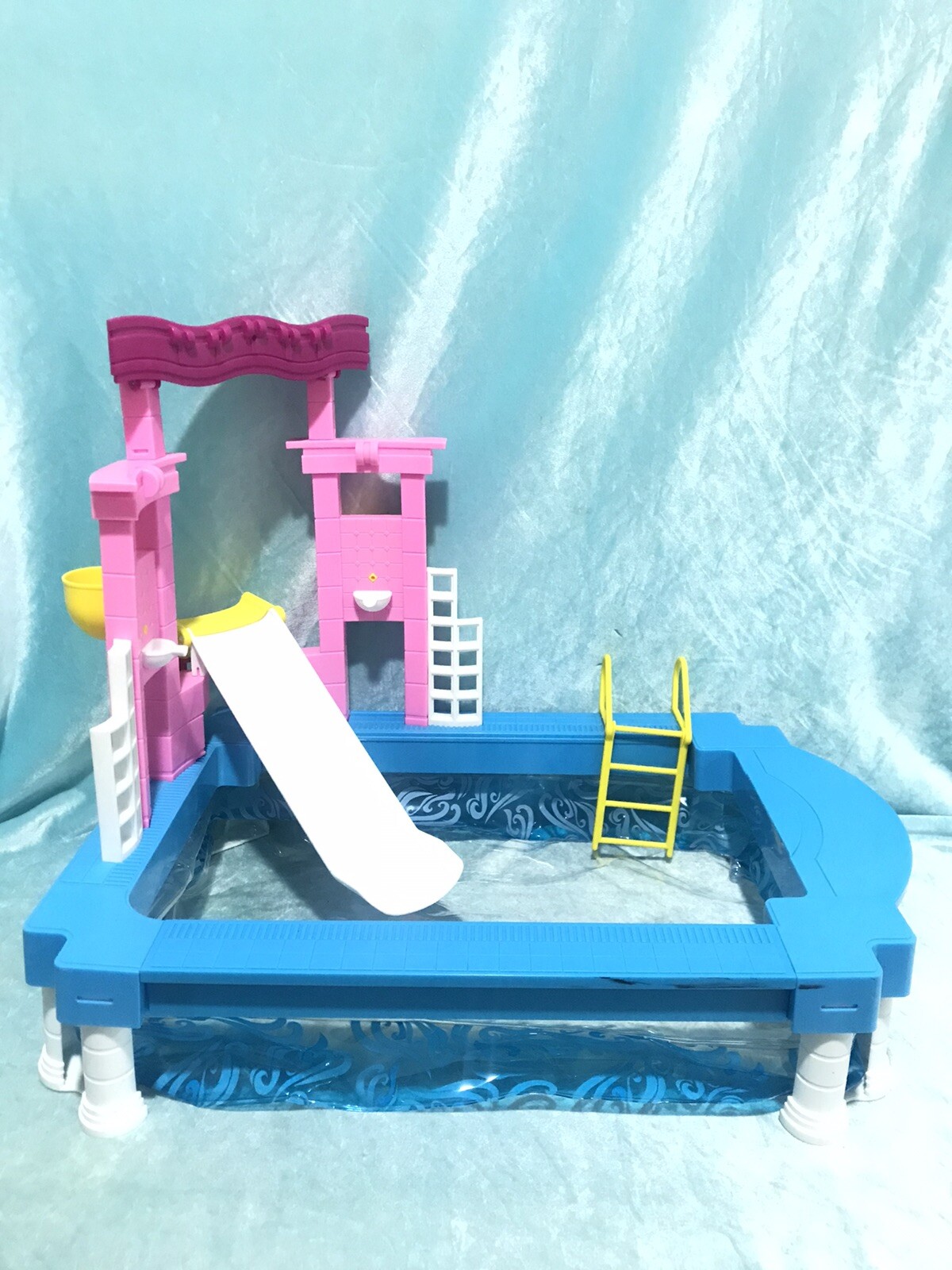 Barbie Fabulous Fountain Pool Playset 2002 Mattel 67390 for sale online ...