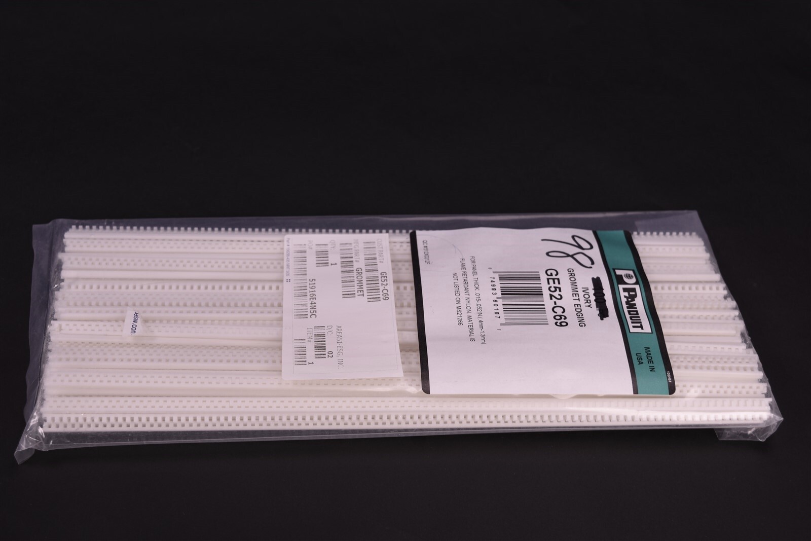 98 Panduit Military Standard Grommet Edging Strip GE52-C69 .052" Flame ...