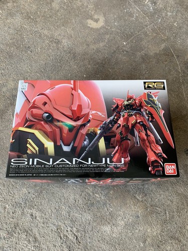 Ban Dai Sinanju Model Kit | eBay