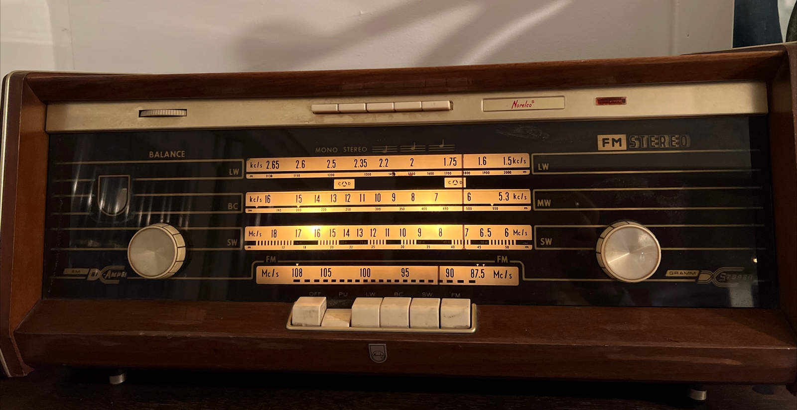 1965 Norelco Bi-Ampli Gramm FM Stereo Tube Multi-Band 75W Radio B5X43A ...