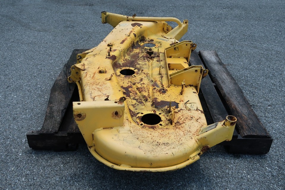 JOHN DEERE 955 855 755 TRACTOR 60 IN MOWER DECK SHELL AM107608 | eBay