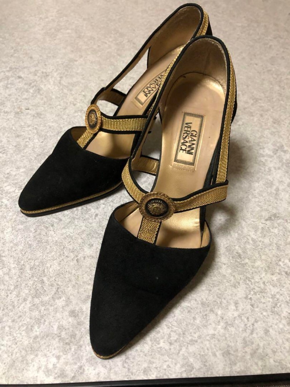 GIANNI VERSACE Sunburst Coin High Heel Pumps Size35.5… - Gem