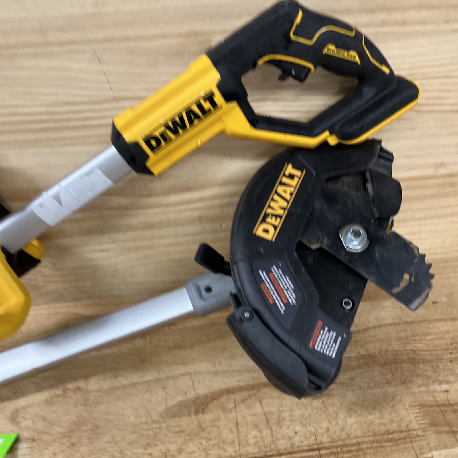 DeWalt 20V MAX* Edger Brushless Cordless DCED400 FOR PARTS ONLY ...
