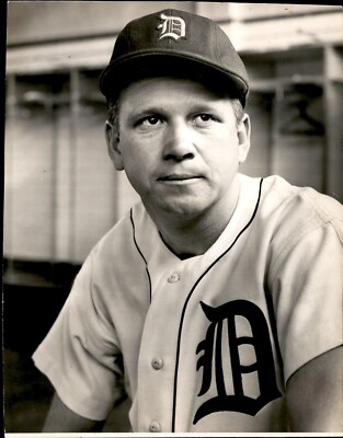 LG39 1950 Original Photo JERRY PRIDDY JOINS DETROIT TIGERS FROM ST ...