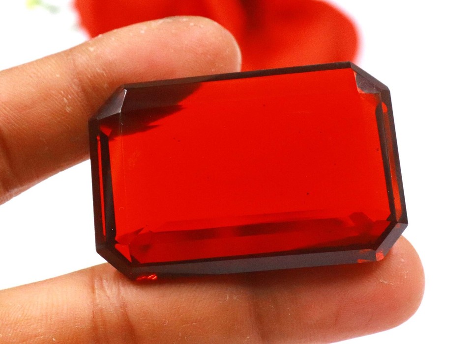 Transparent Brazilian Red Topaz 165.20 Ct Emerald Cut Certified/47mm ...