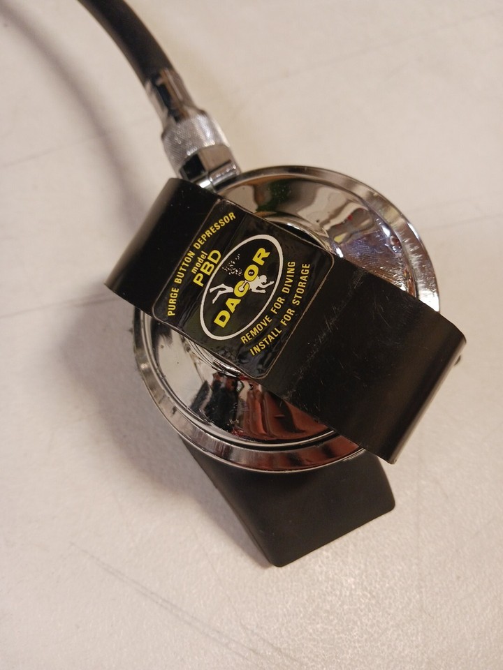 Scuba Diving Equipment Dacor Pressure Depth Gauges Compass Oceanic ...