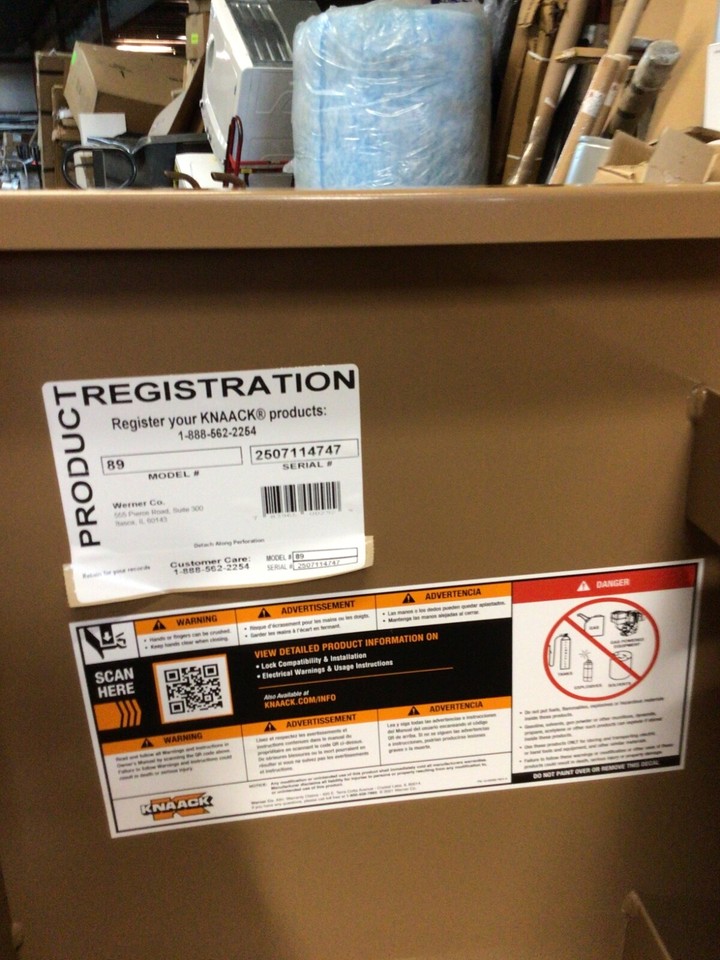 KNAACK Jobsite Steel Storage Piano Toolbox 49” W X 30” L X 60” H Model ...