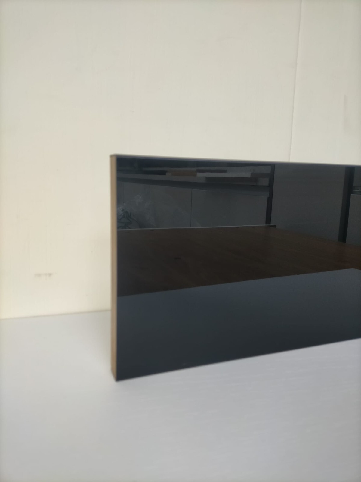 Black Gloss Plinth & PVC Plinth SEALING STRIP 18mm Panel-Made 2 Measure ...