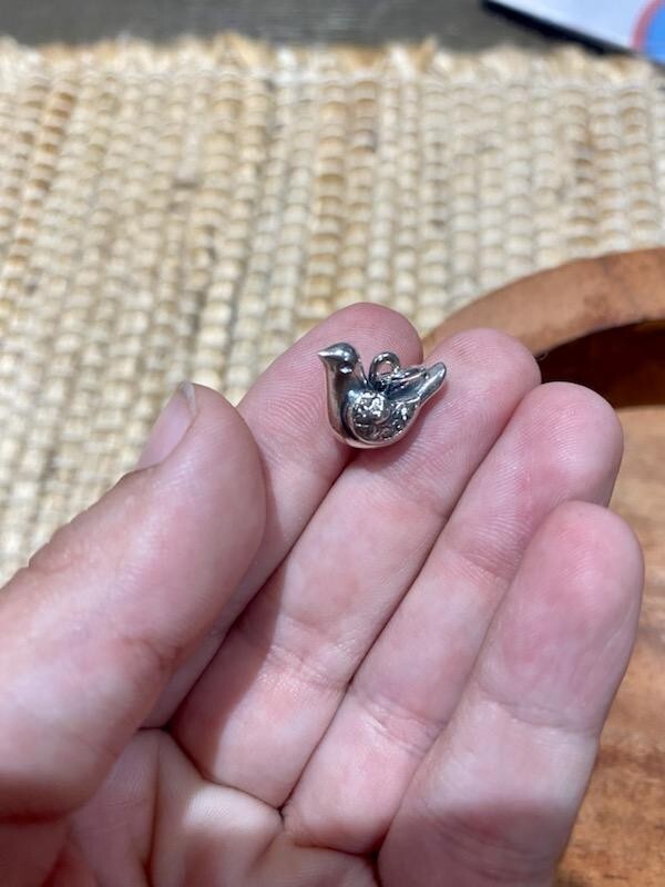 James Avery Retired Silver Song Bird Charm - Gem
