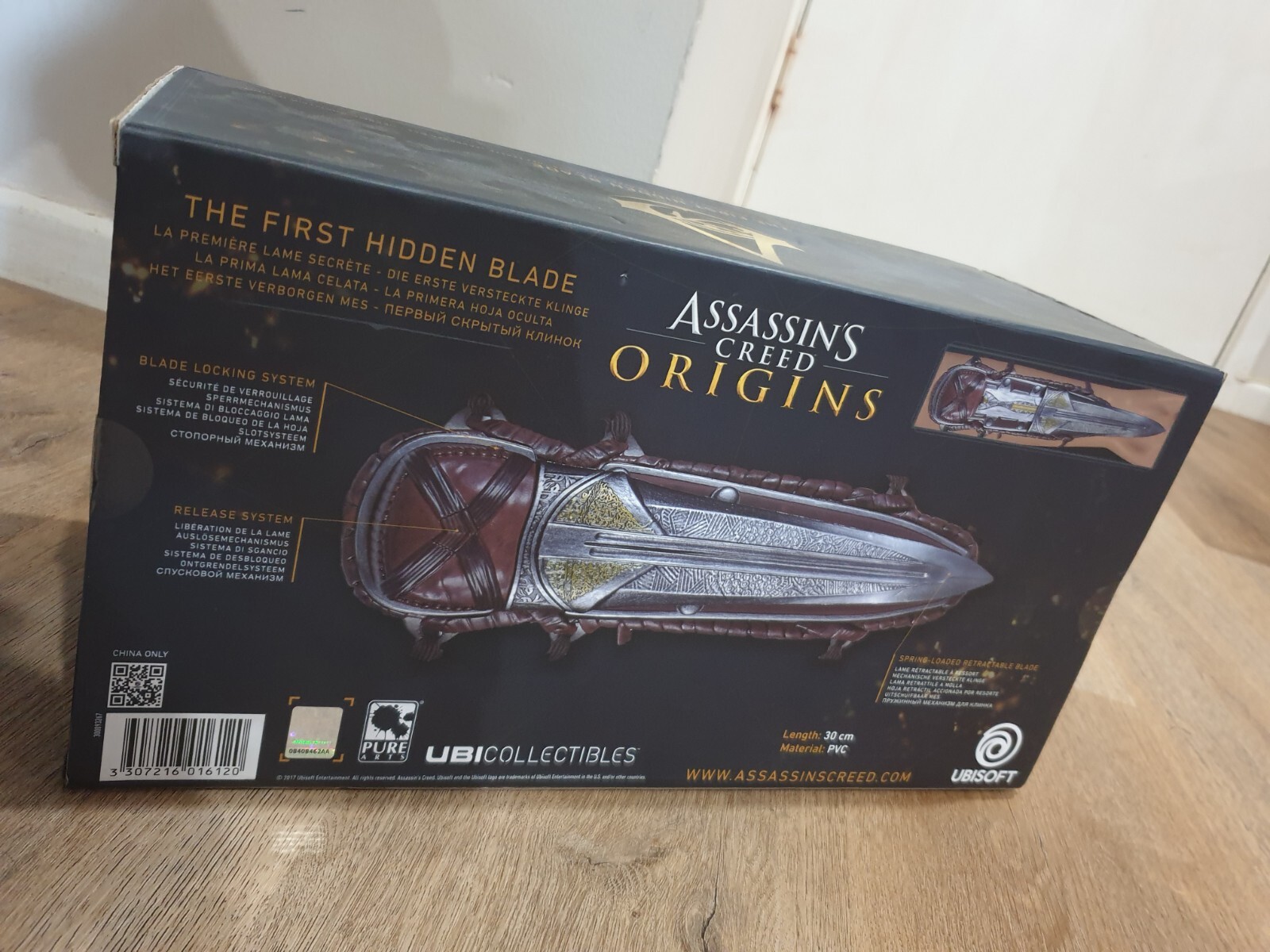 UbiCollectibles Assassin's Creed Origins The First Hidden Blade Replica ...