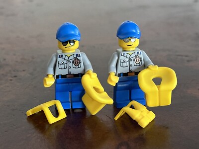 1x LEGO MINIFIGURE MINIFIG Coast Guard Life Saver Rescue Jacket | eBay