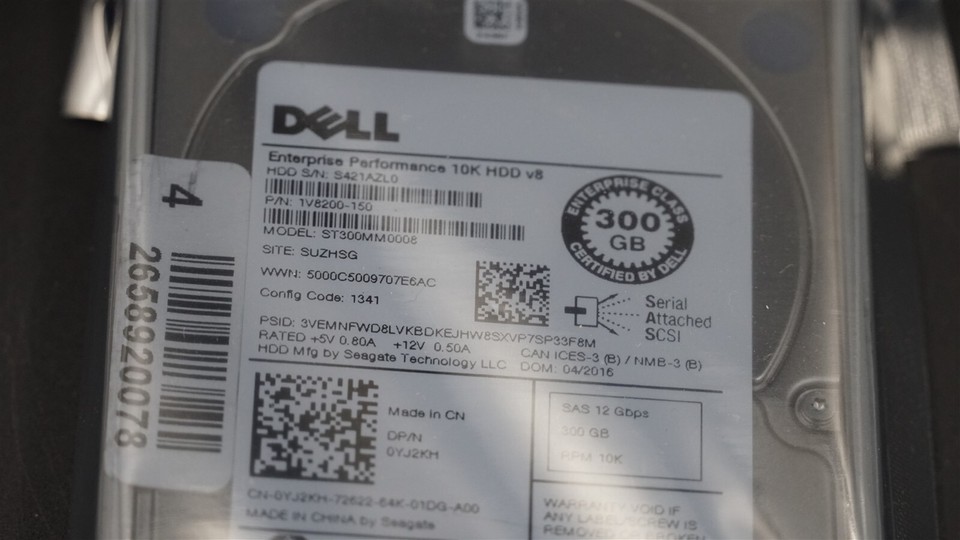 DELL YJ2KH 0YJ2KH ST300MM0008 1V8200-150 300GB 10K 12Gb/S 2.5" SAS HARD ...