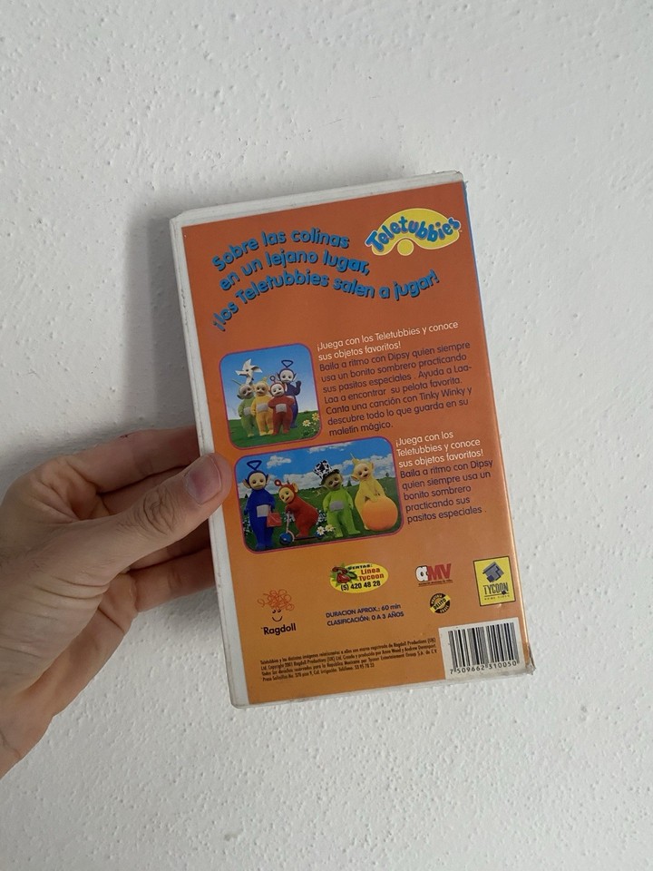 Teletubbies: Los Juguetes Favoritos VHS Tape (Spanish - Latin Version ...