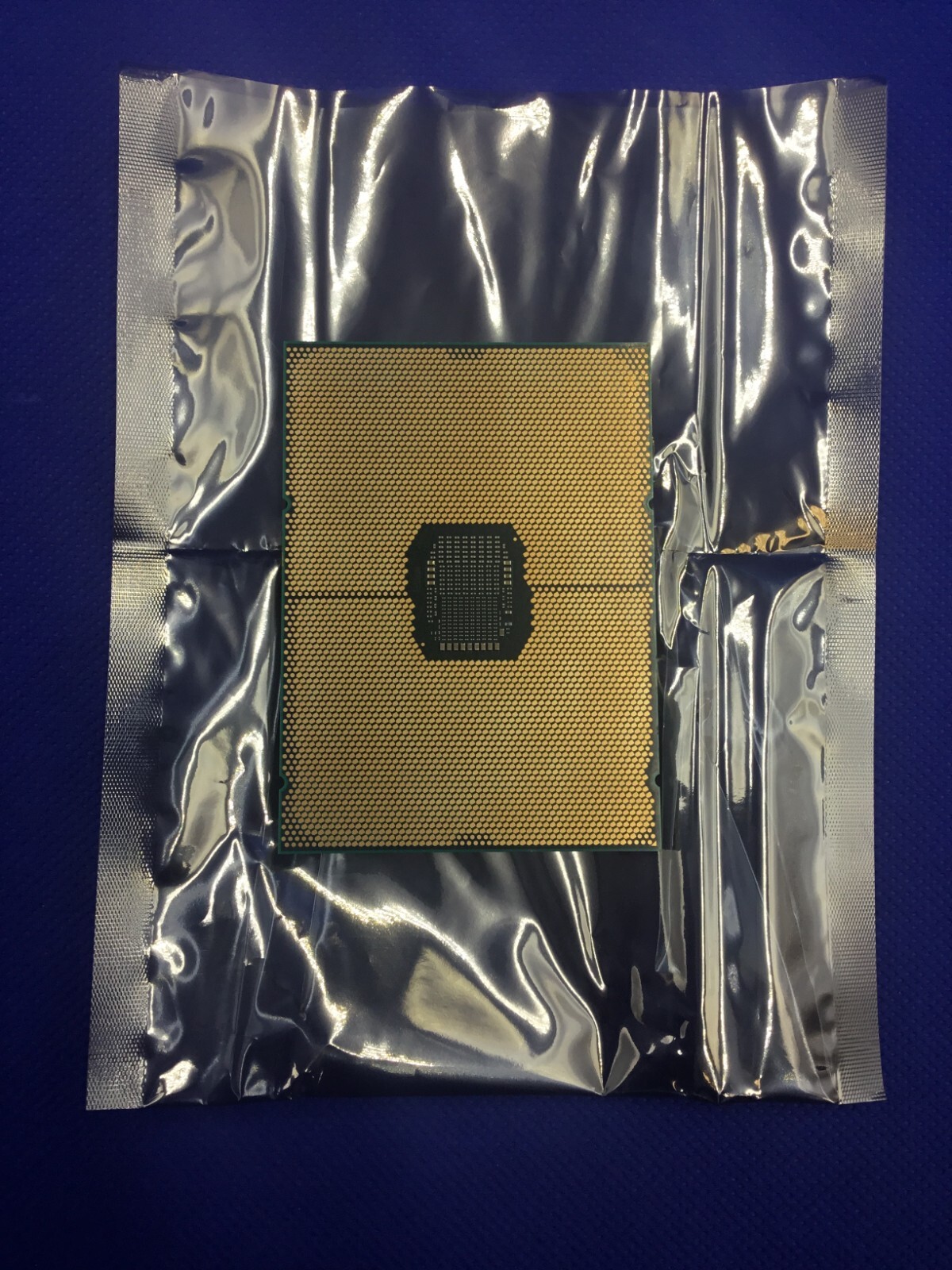 SRKJ9 Intel® Xeon® Gold 6338 32core (48M Cache, 2.00 GHz) CPU ...