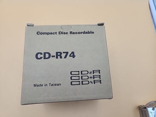 New Box of 10 x Blank CD-R Music & Data CDs with Jewel Cases 74 minutes ...