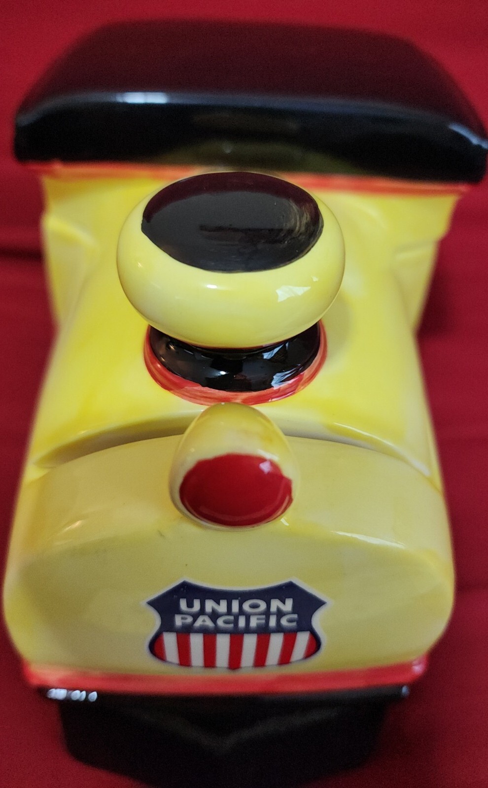 Rare Union Pacific 2005 Train Engine Ceramic Cookie Jar Yellow Black ...