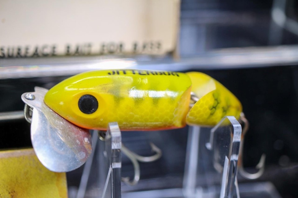 IN BOX- RARE ARBOGAST JOINTED JITTERBUG ORANGE PERCH SUNFISH LURE TOUGH ...