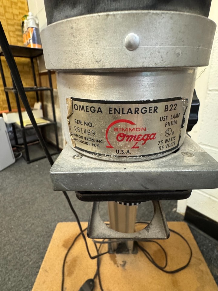 Simmon Omega B22 Enlarger w/ Wooden Base | eBay