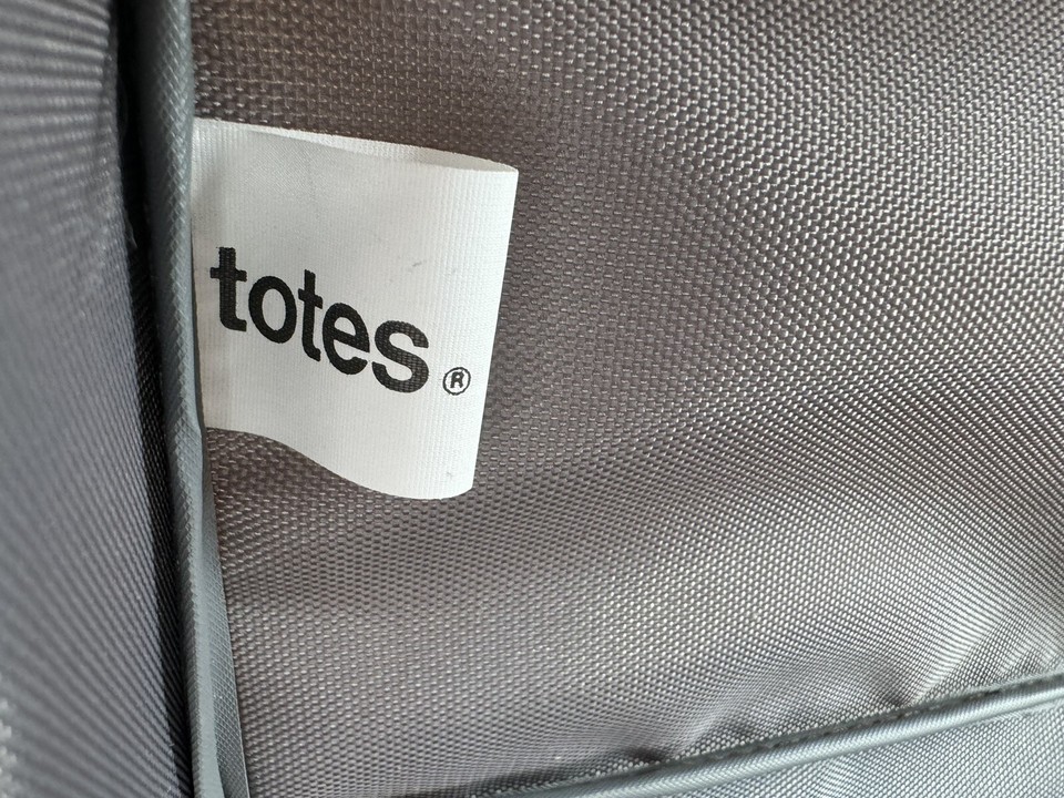 Vintage NOS 1989 Totes Automobile Club Car 12 Cassette Case BRAND NEW ...