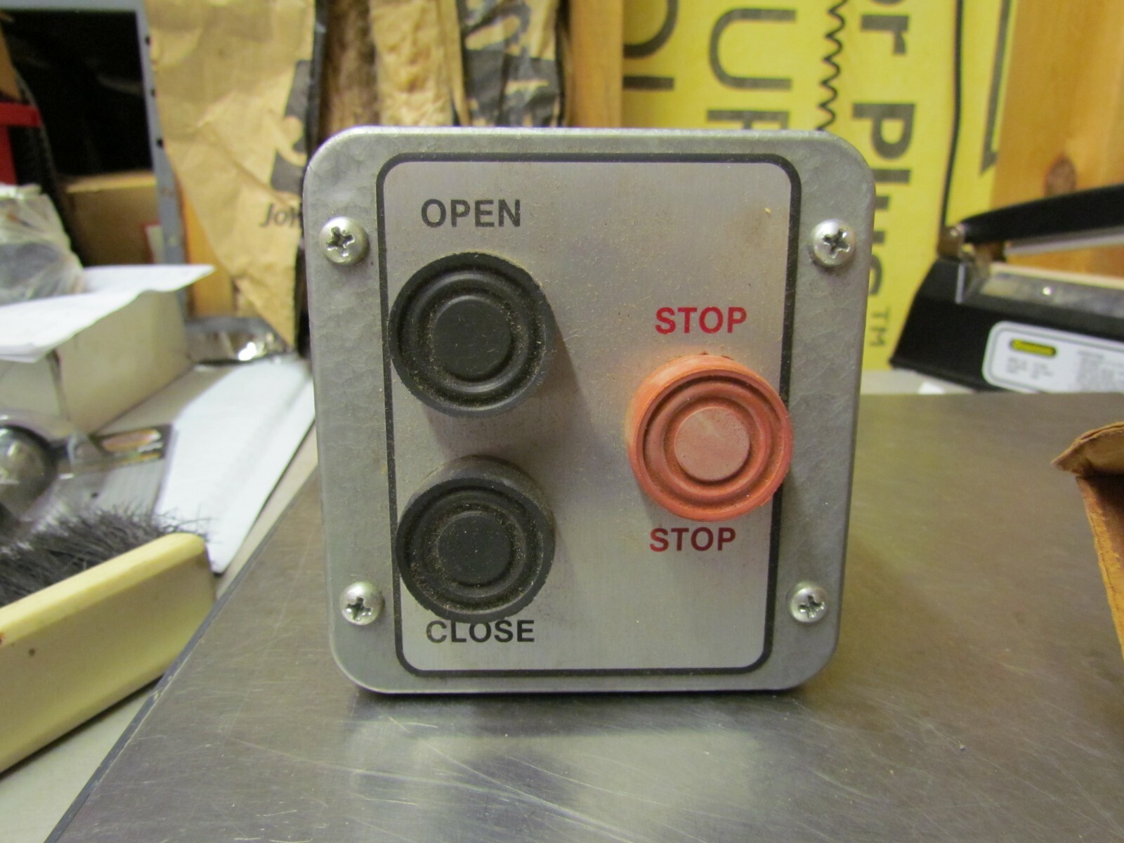 MMTC OPEN / CLOSE / STOP 3BX Exterior Three Button Control Box Station ...