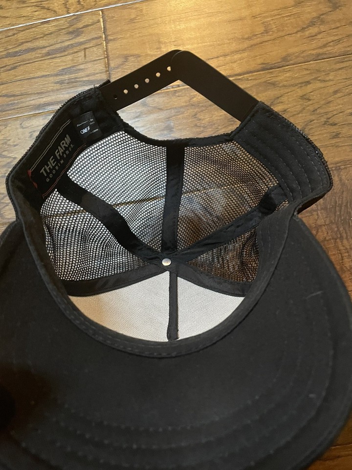 Goorin Bros.The Alpha Dog Trucker Cap the Farm Animal Baseball Mesh ...