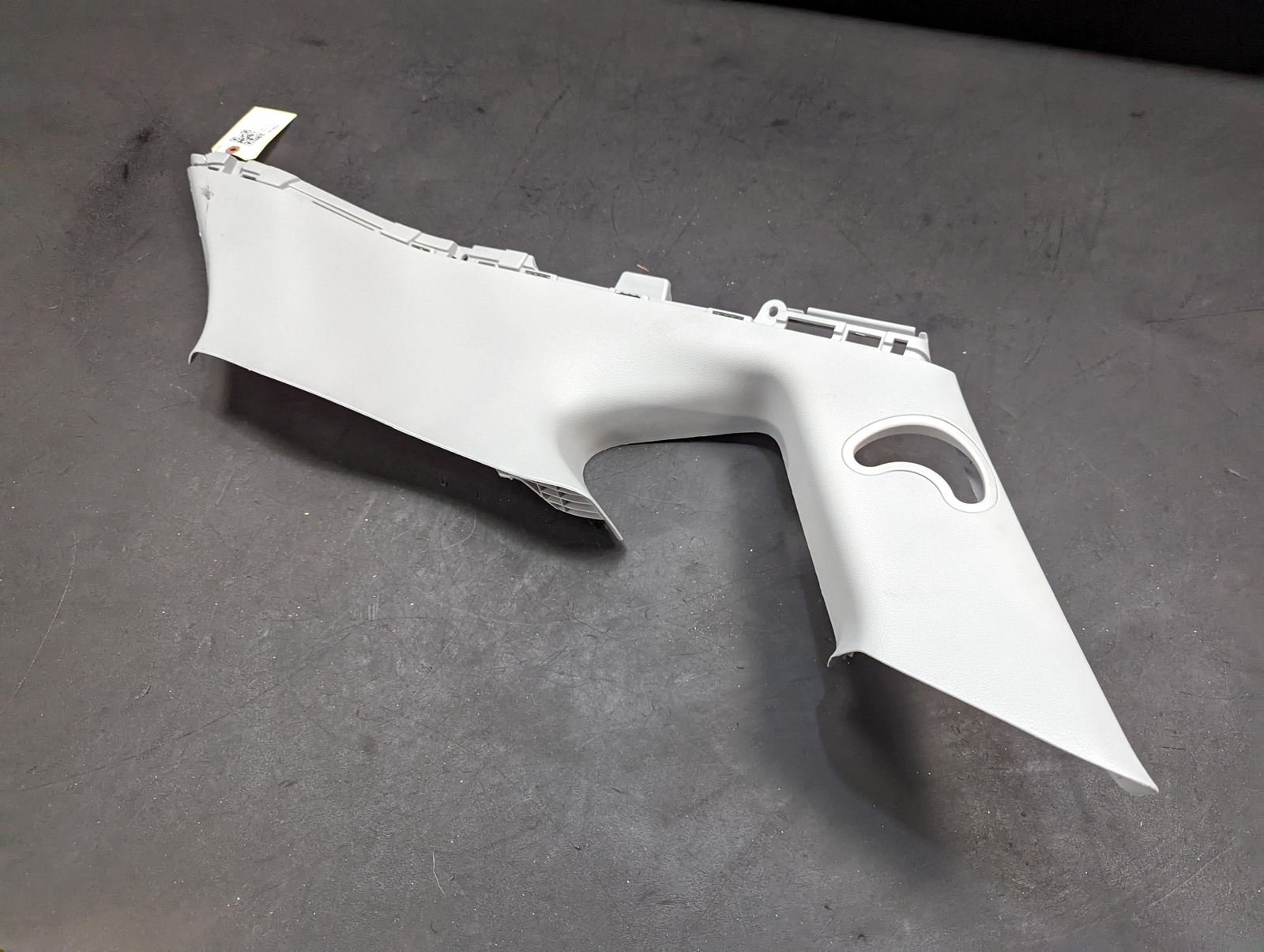 Rear Right C Pillar Upper Trim Panel 2019 Hyundai Tucson 85860-D3000 ...