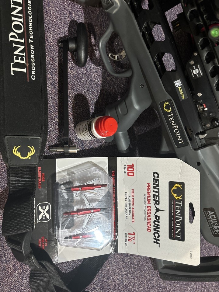TENPOINT VAPOR RS470 *USED* Brand New strings and cables shot around 30 ...