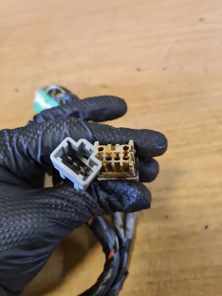 2005 HONDA CIVIC MK7 DRIVER SIDE FRONT DOOR WIRING LOOM 32751-S6A-E201 ...