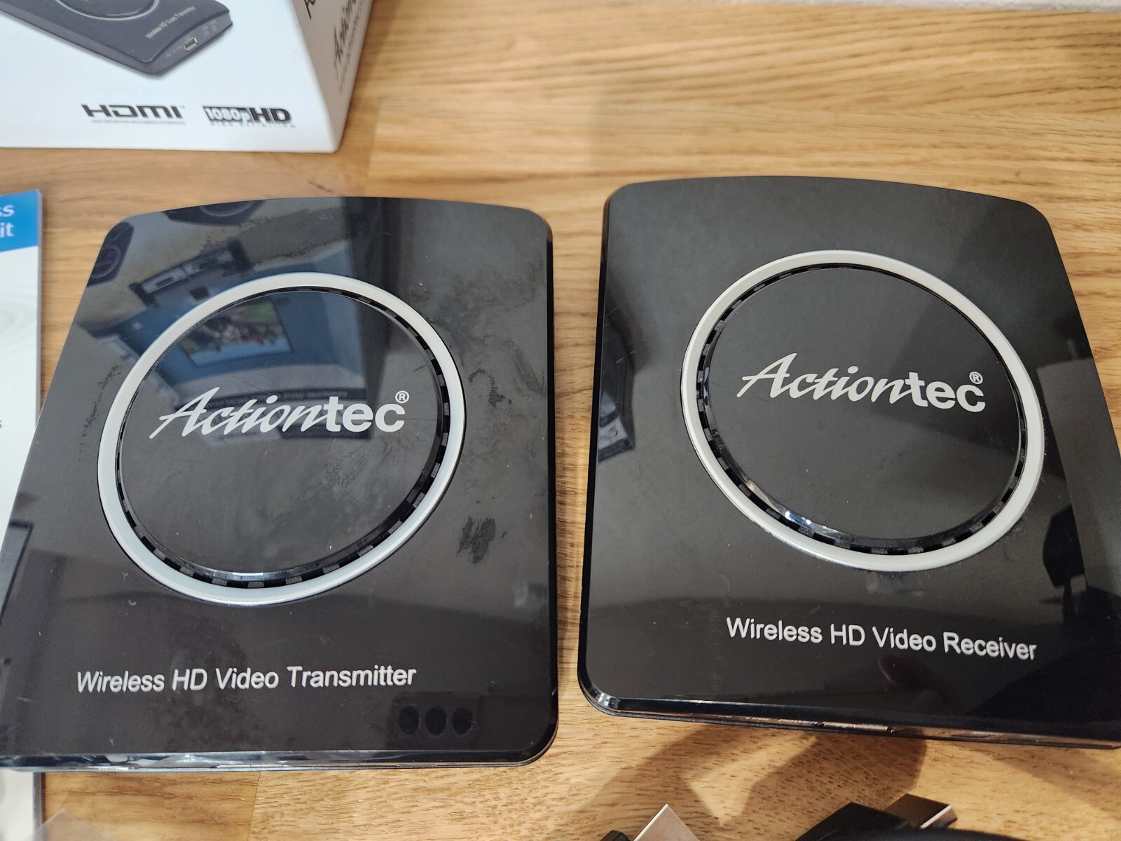 Actiontec MWTV2KIT01 MyWirelessTV2 Video Transmitter and Receiver ...