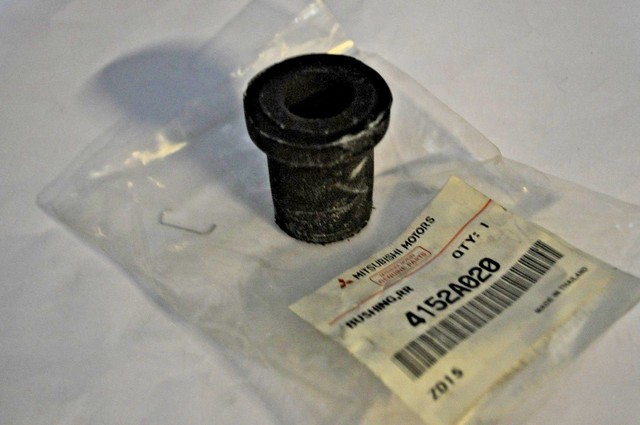4152A020 Bushing RR Susp Spring Mitsubishi OE for sale online | eBay