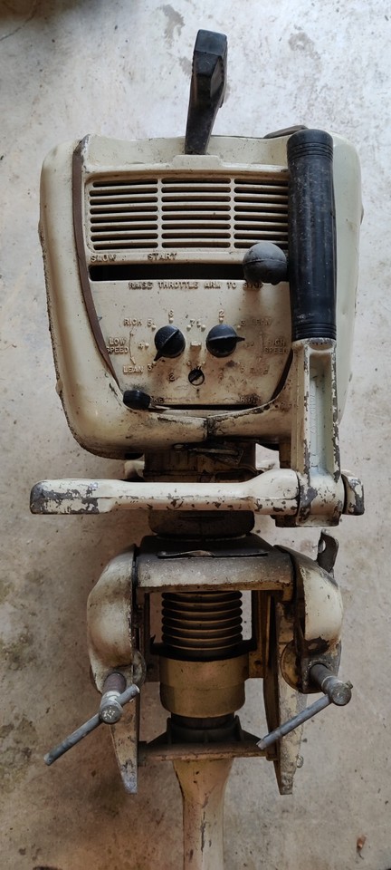 Clinton J9 1000 5hp Outboard Boat Motor Parting Out